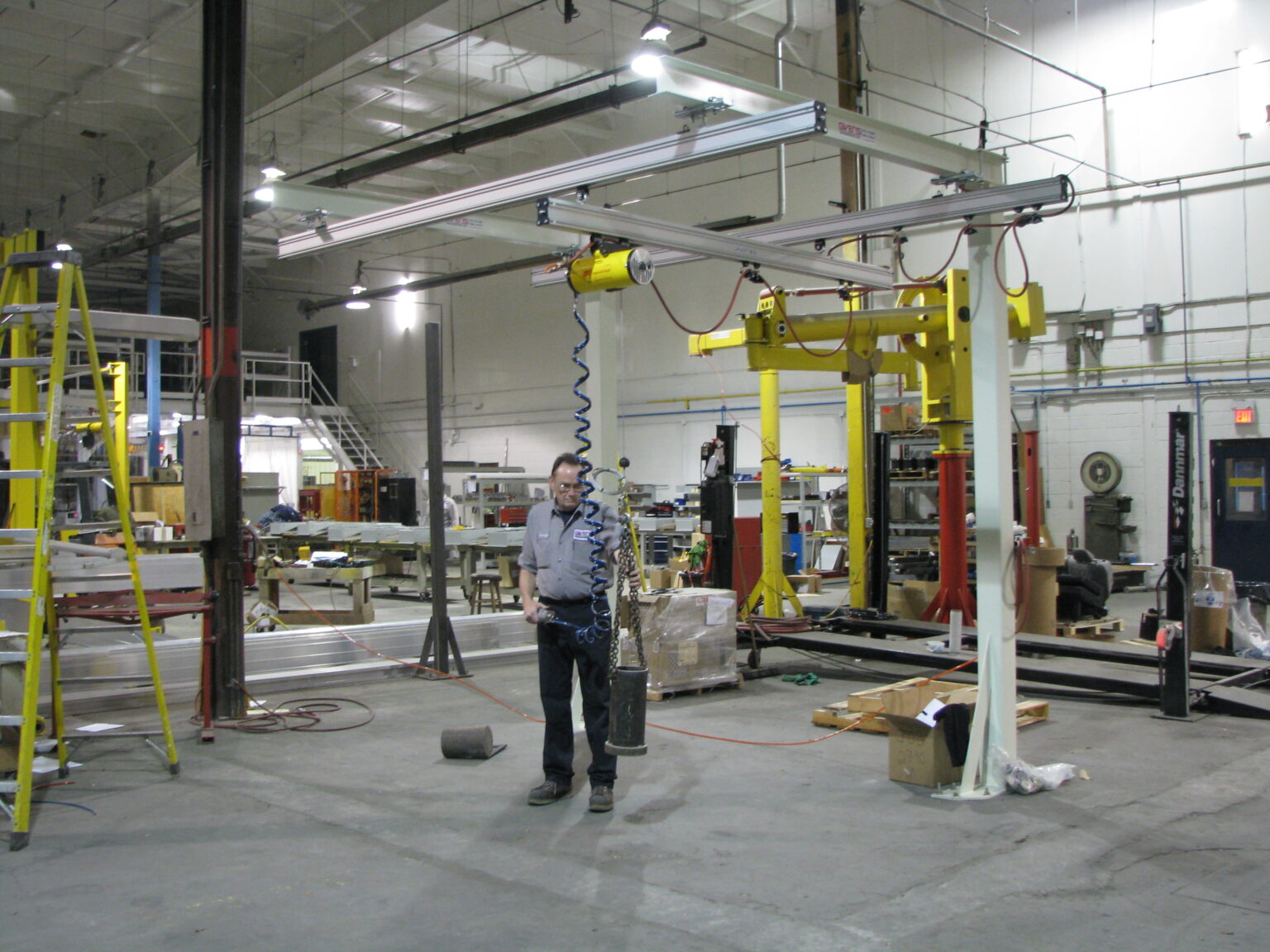 Cantilevered Bridge Cranes | Givens Engineering Inc.